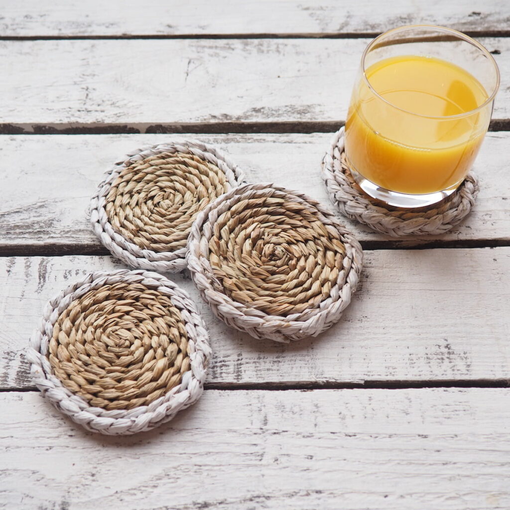 Round White Wicker Coasters | Rustic Coaster Set - Za Za Homes