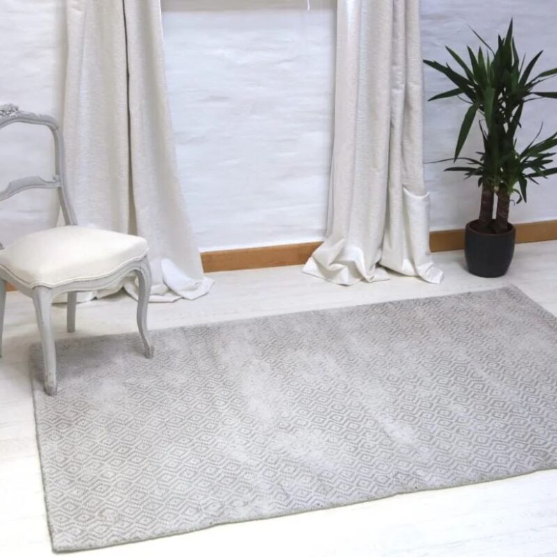 Crushed Velvet Rug Golden - Elena - ZaZa Homes