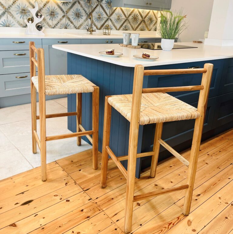 Wicker Kitchen Stool with Backrest - Za Za Homes